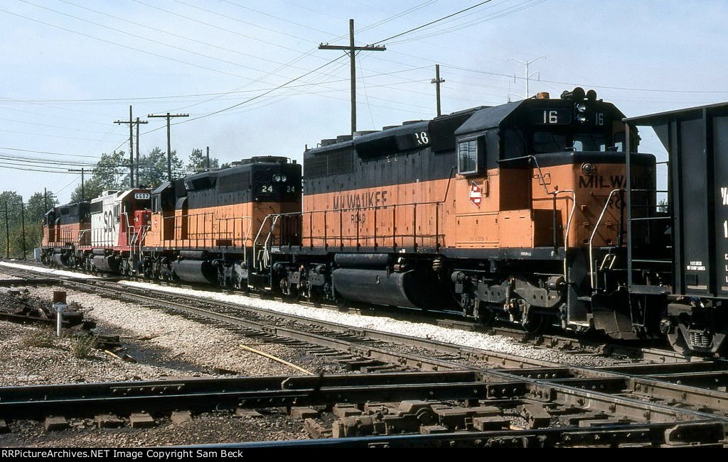 MILW 16, 24, SOO 6602, and MILW 17